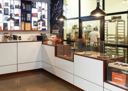 Shopfitting Displays – Retail Display Solutions | Kiosk Design ...